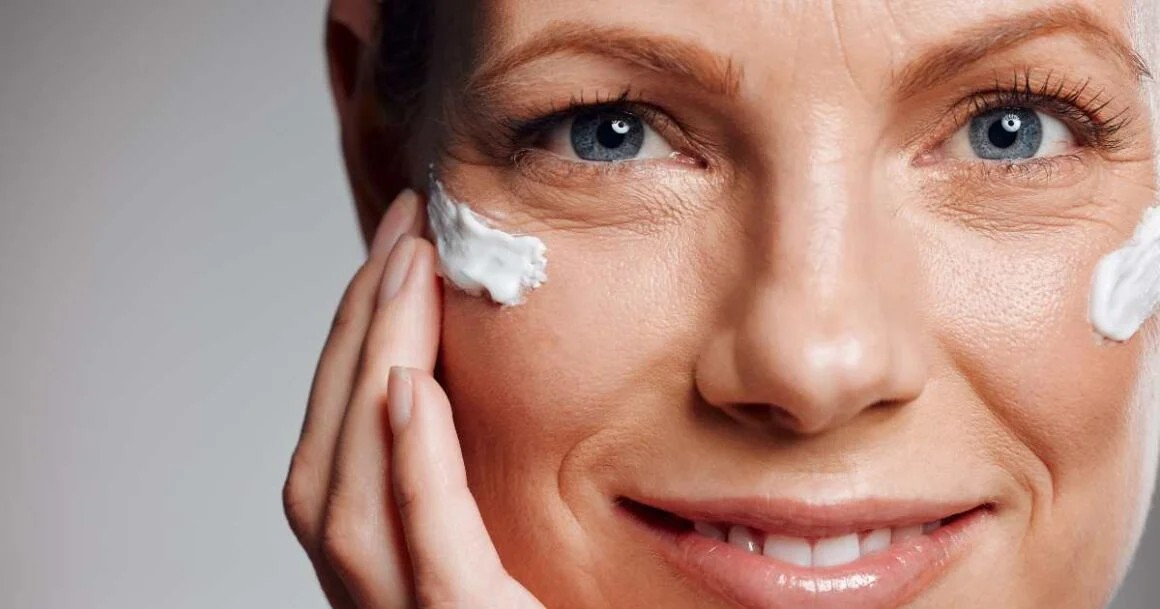 Find The Best Moisturizer For After A Chemical Peel - Hi Forties